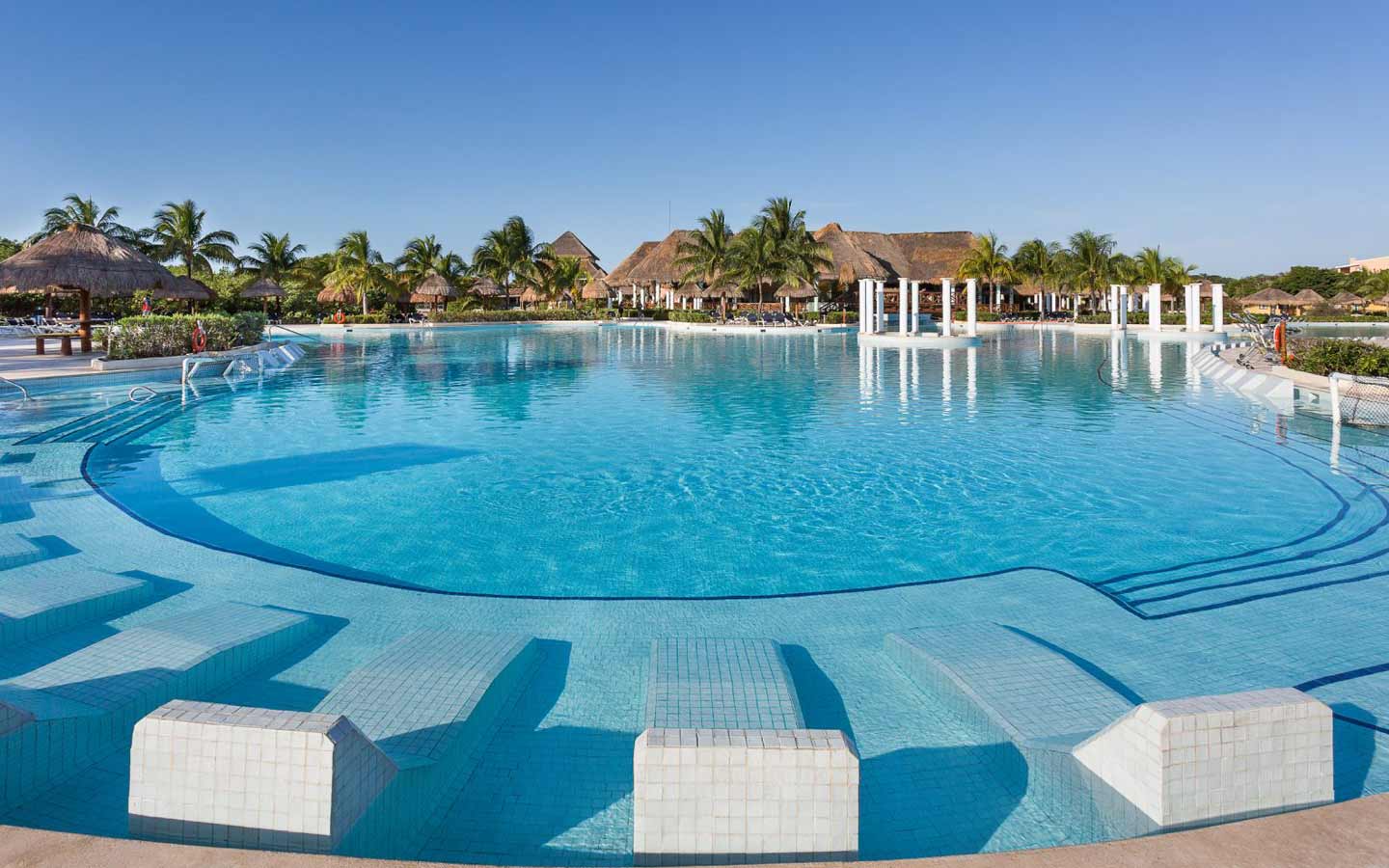 Grand Palladium White Sand Resort - Riviera Maya - Grand Palladium ...